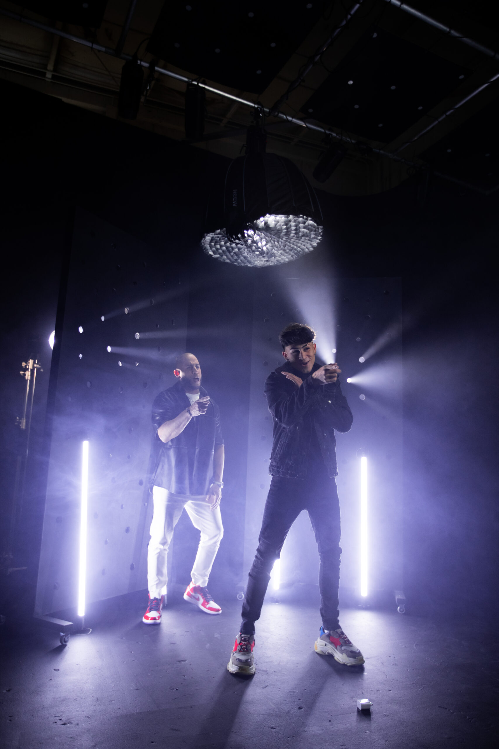 [MUSICA] Adán y Eva" , lo nuevo de Abraham Velázquez - Isla News PR